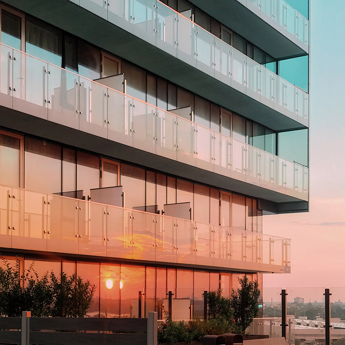 Photographer Spotlight: Mischelle Moy | The Heart of Design and Art